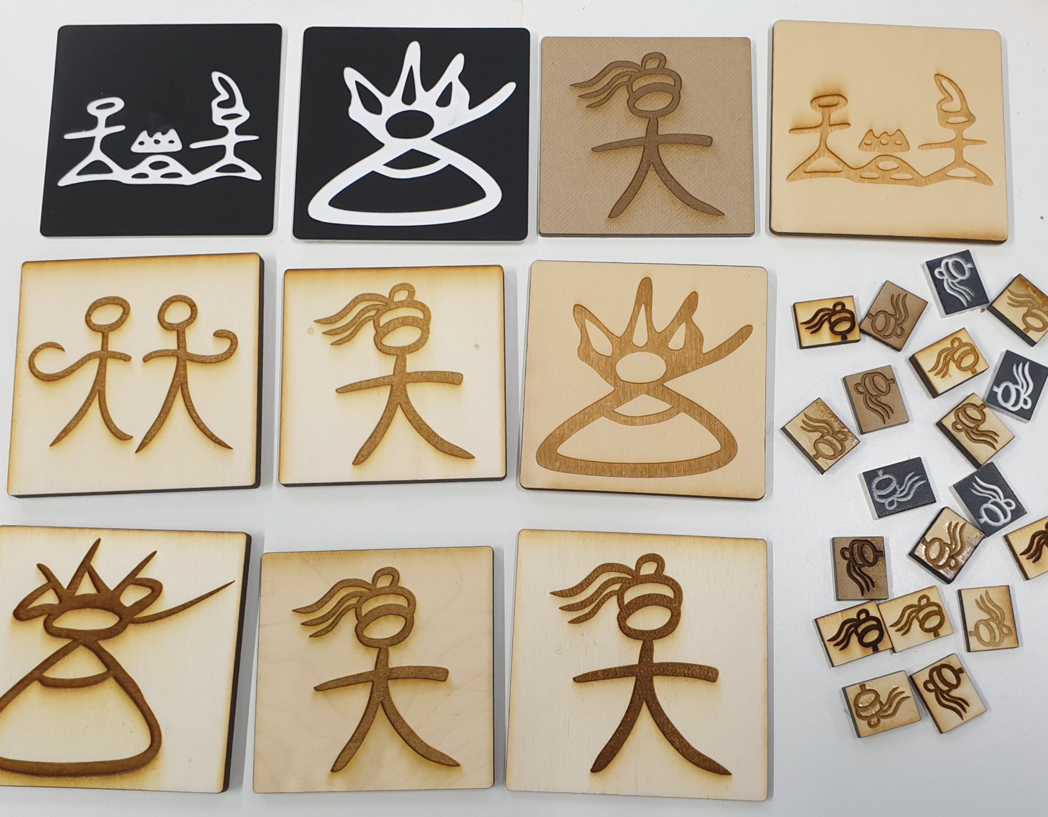 Symboles Dongba – ARBORES TECH SARL